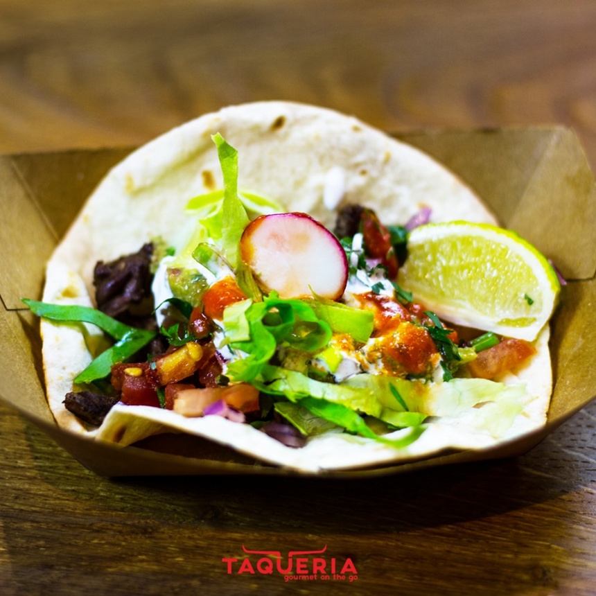 4 x Taco la alegere Porc/Pui/Vegetarian cu 14 lei in loc de 24 ...